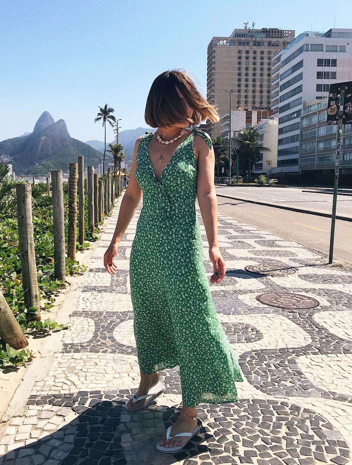 Summer Holiday Outfit Ideas From @WhoWhatWear.UK | Who What Wear