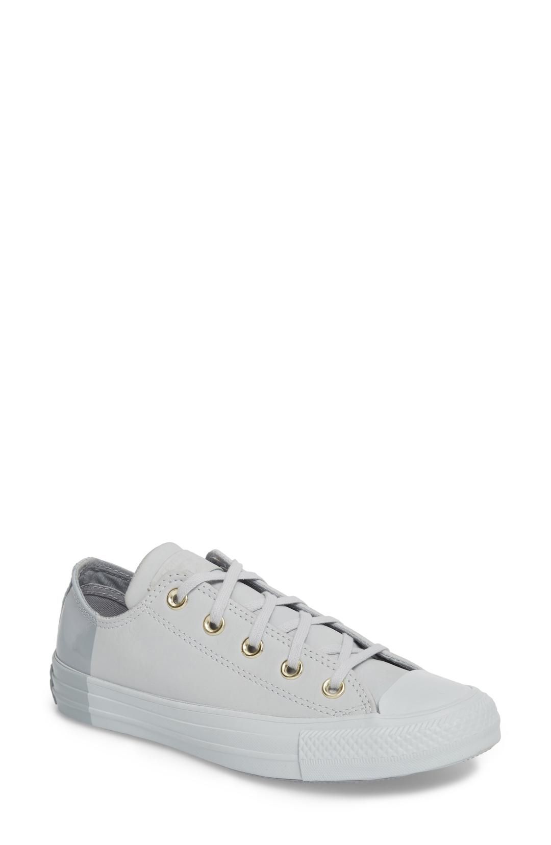 Best Summer Sneakers: The Styles Trending Across the Globe | Who What Wear