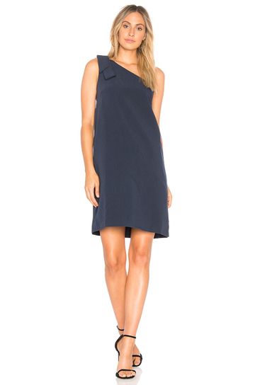 9 Cute Ways to Style One-Shoulder Dresses | Who What Wear