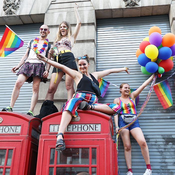 Pride Parade London 2018: The Best Street Style Looks | Who What Wear