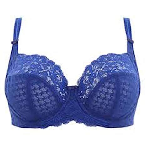 The $6 Amazon Item That Will Make Your Bra More Comfortable | Who What Wear