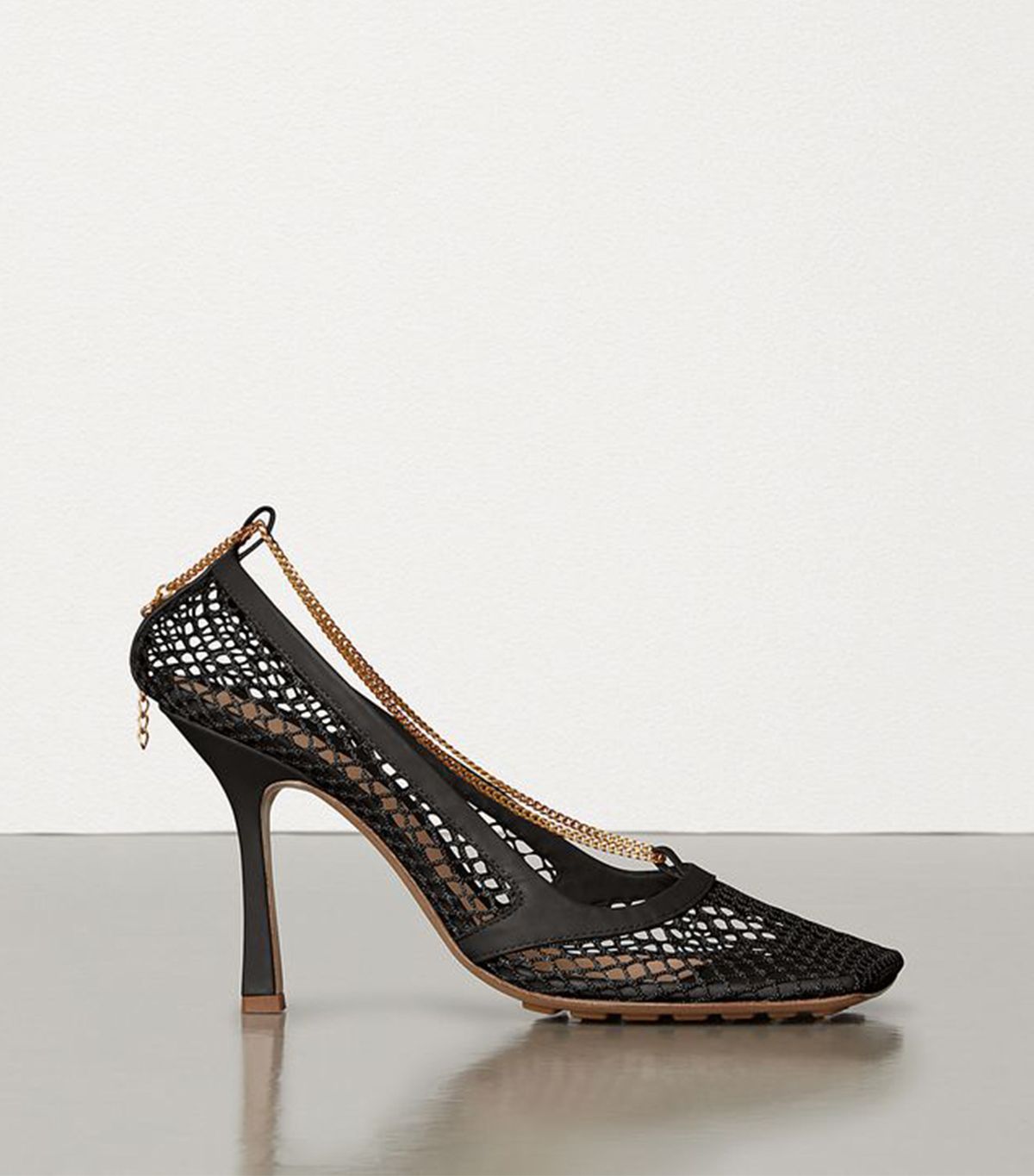 The One Shoe Trend to Ditch—and the Style That's Blowing Up | Who What Wear