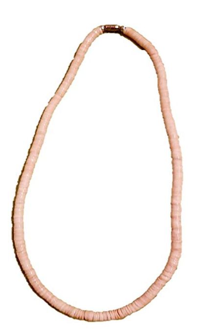17 Stylish Puka-Shell Necklaces You Can Find on Amazon | Who What Wear
