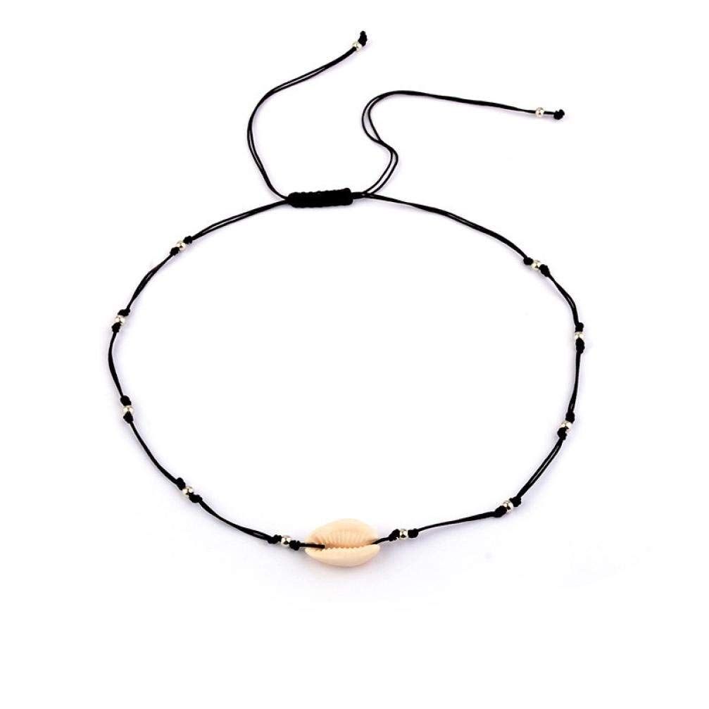 17 Stylish Puka-Shell Necklaces You Can Find on Amazon | Who What Wear