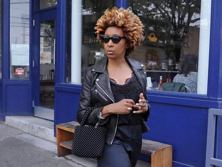 Why Black-and-Navy Outfits Are the Best | Who What Wear