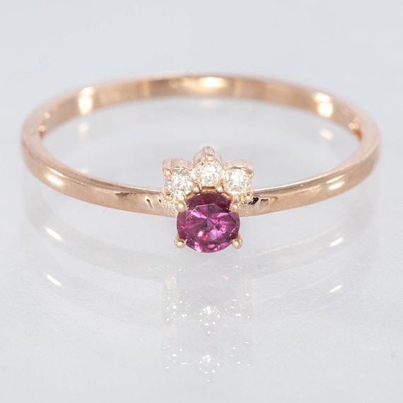 25 Ruby Engagement Rings for Stylish Brides | Who What Wear