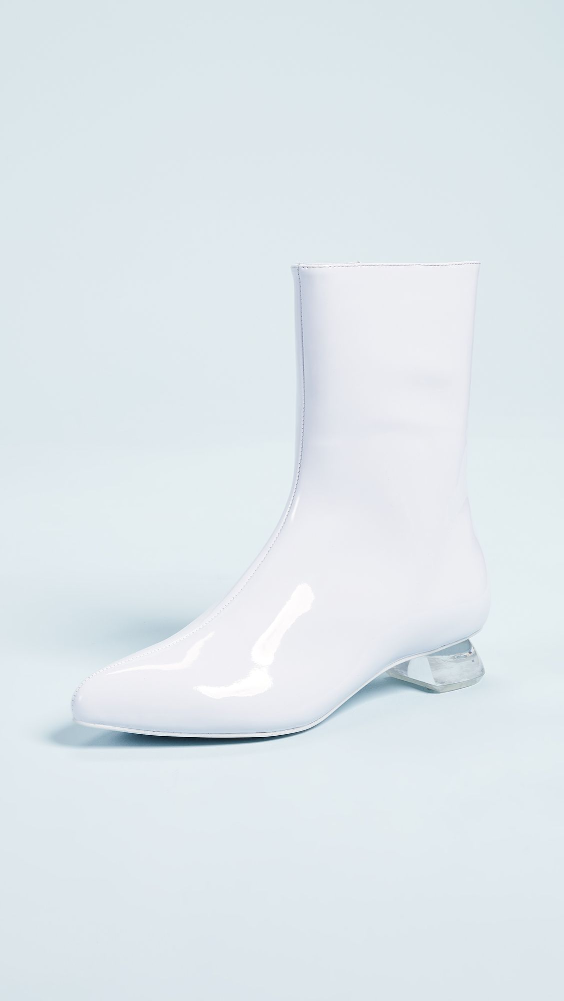 The Photogenic Pose I Use in Every Photo | Who What Wear