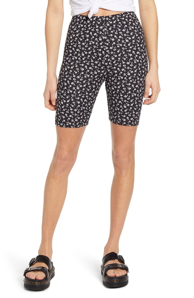 The Best Bike Shorts and How to Style Them | Who What Wear