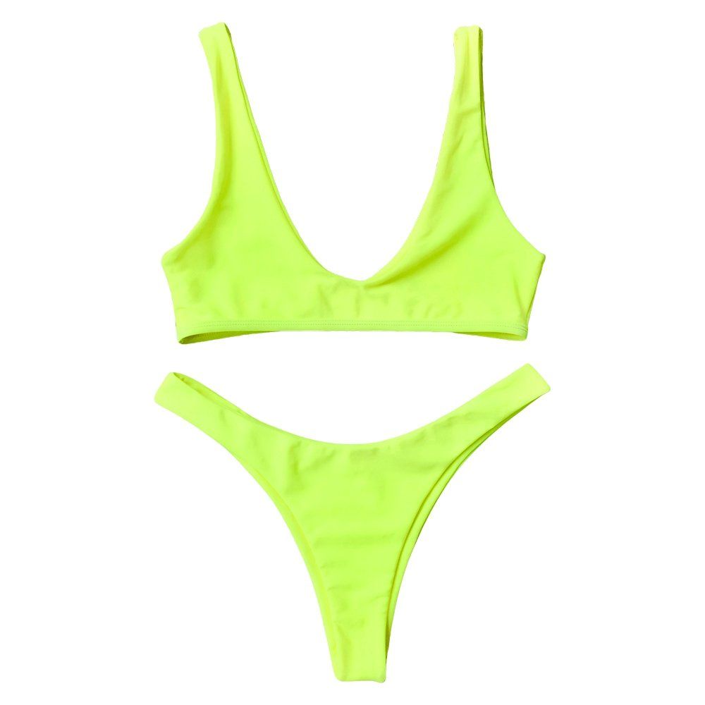 The Only Celebrity Swim Trends That Matter | Who What Wear