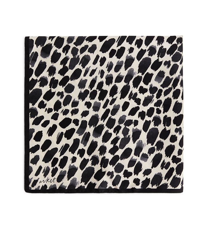 The Difference Between Cheap Leopard Print and Expensiv | Who What Wear