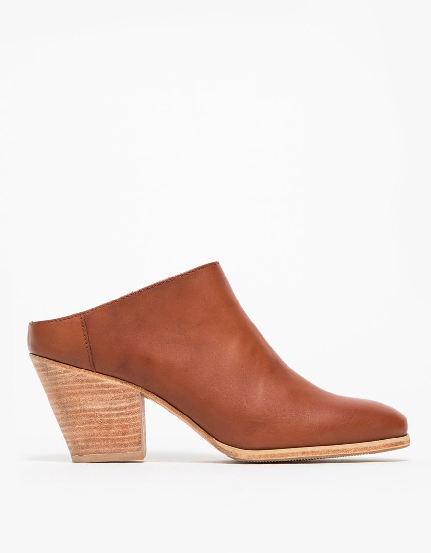 21 Fall Mules You Can Wear With Anything | Who What Wear