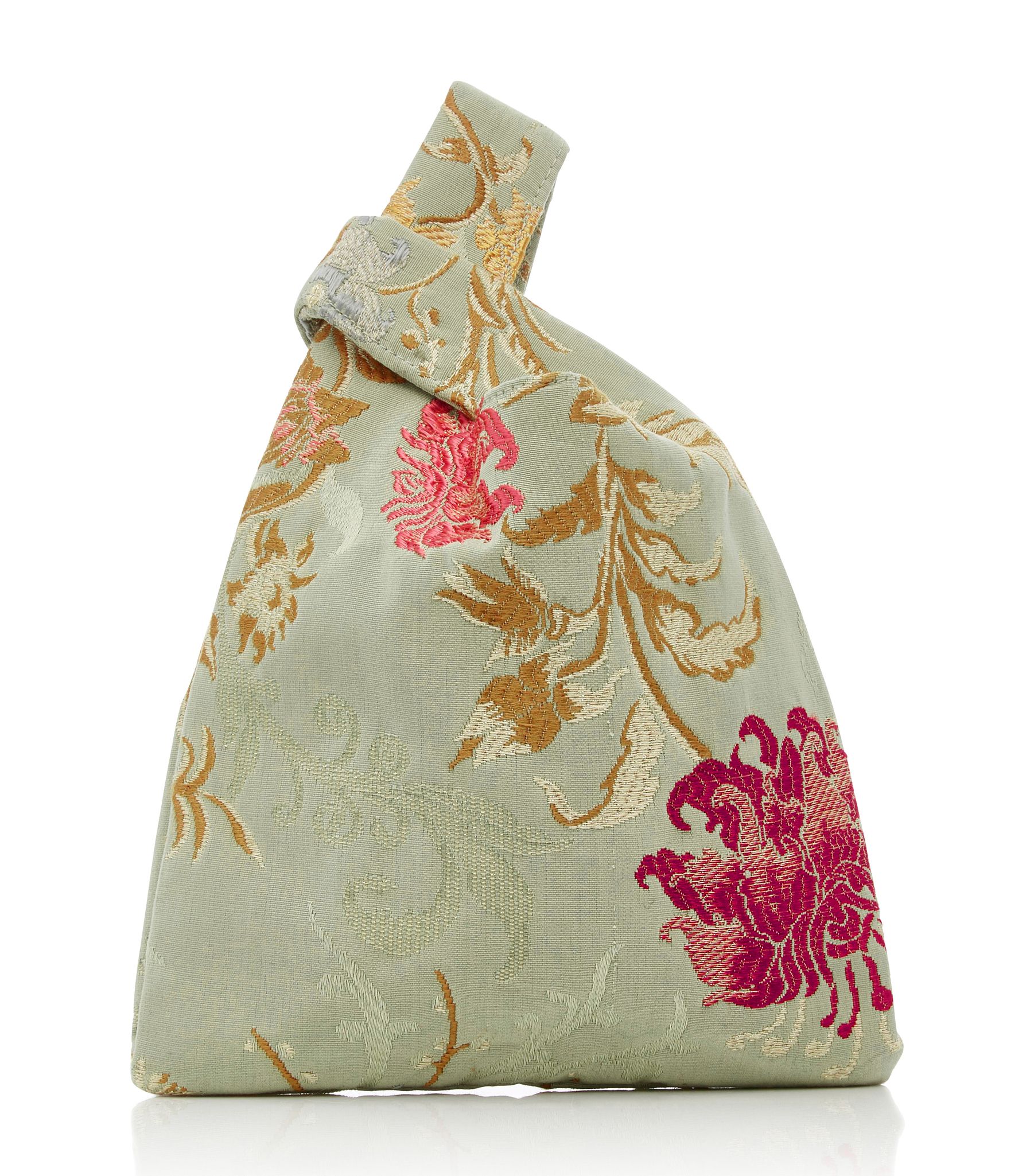 2 Things That Make or Break an Outfit | Who What Wear