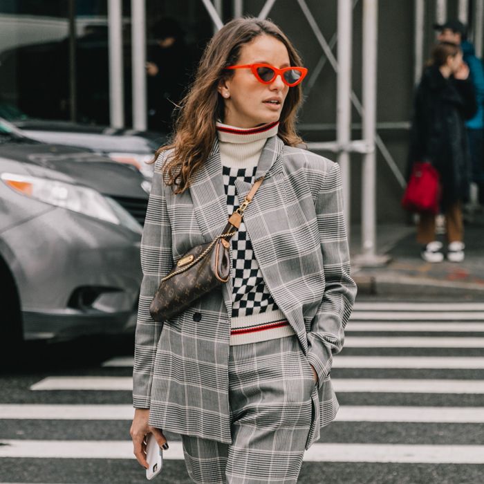 7 Trends Fashion Insiders Are Ditching Come September | Who What Wear
