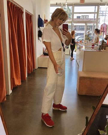 15 Bold Red Sneaker Outfits | Who What Wear