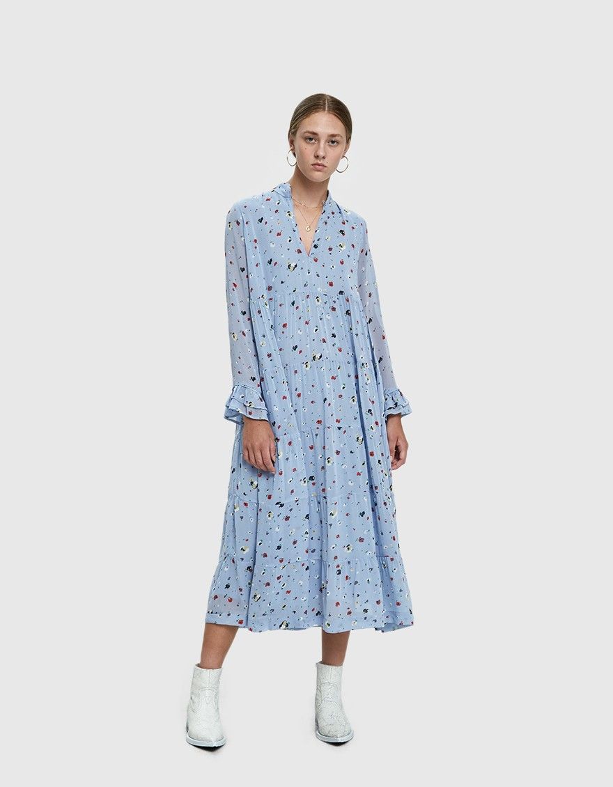 25 Pale Blue Dresses Your Wardrobe Needs This Fall | Who What Wear