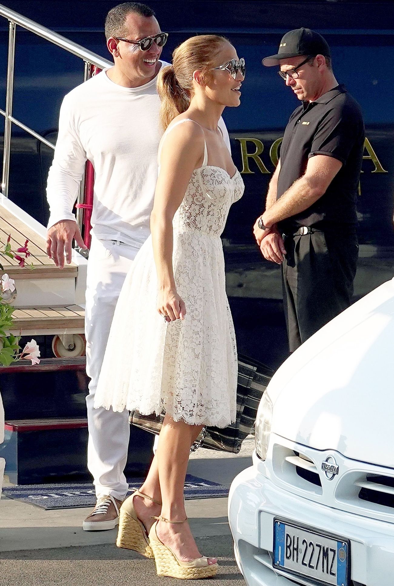 Jennifer Lopez's Italy Vacation Outfits | Who What Wear