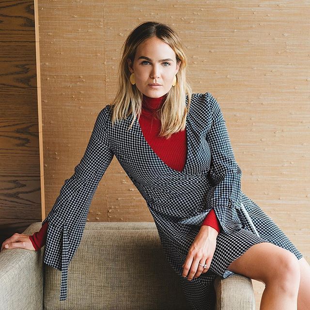 16 Fall Turtleneck Outfits That Are All About Layering | Who What Wear