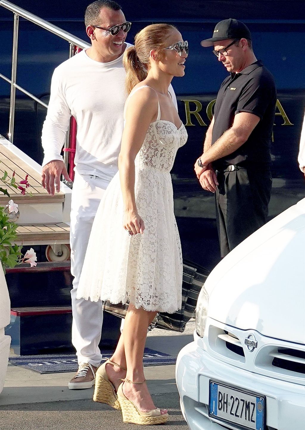 This Is How Celebrities Style Platform Wedges | Who What Wear