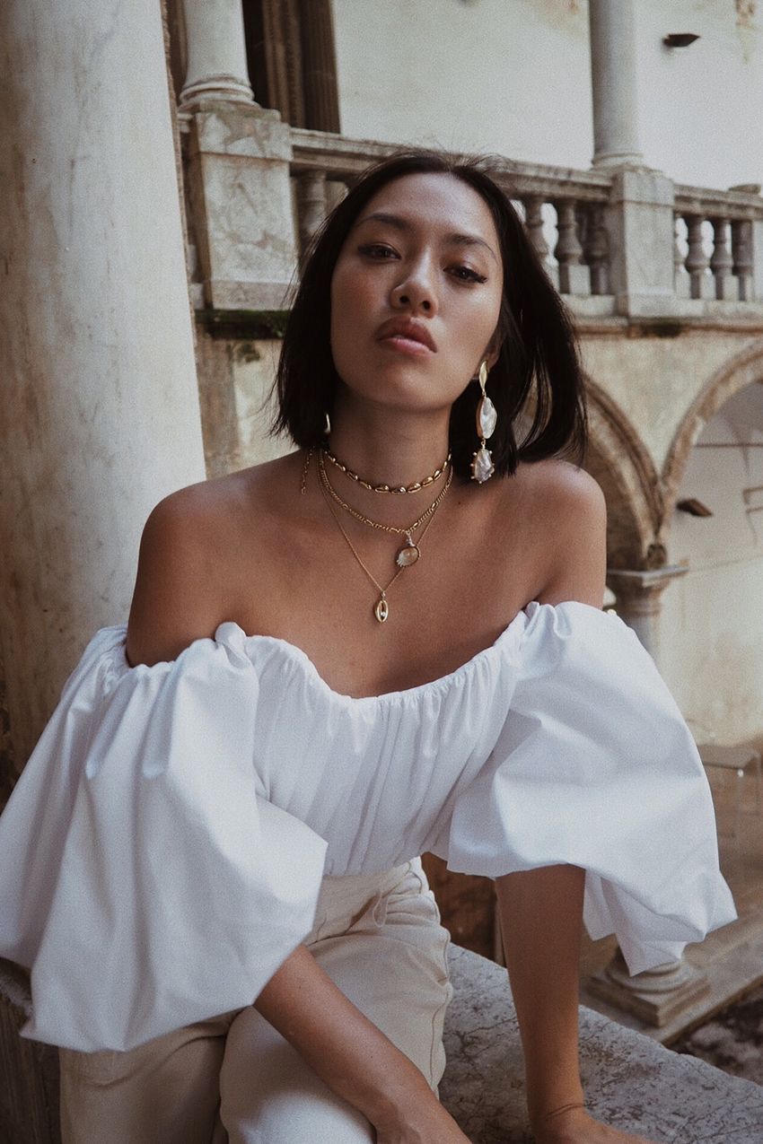 The Single-Earring Trend Makes Any Outfit More Forward | Who What Wear