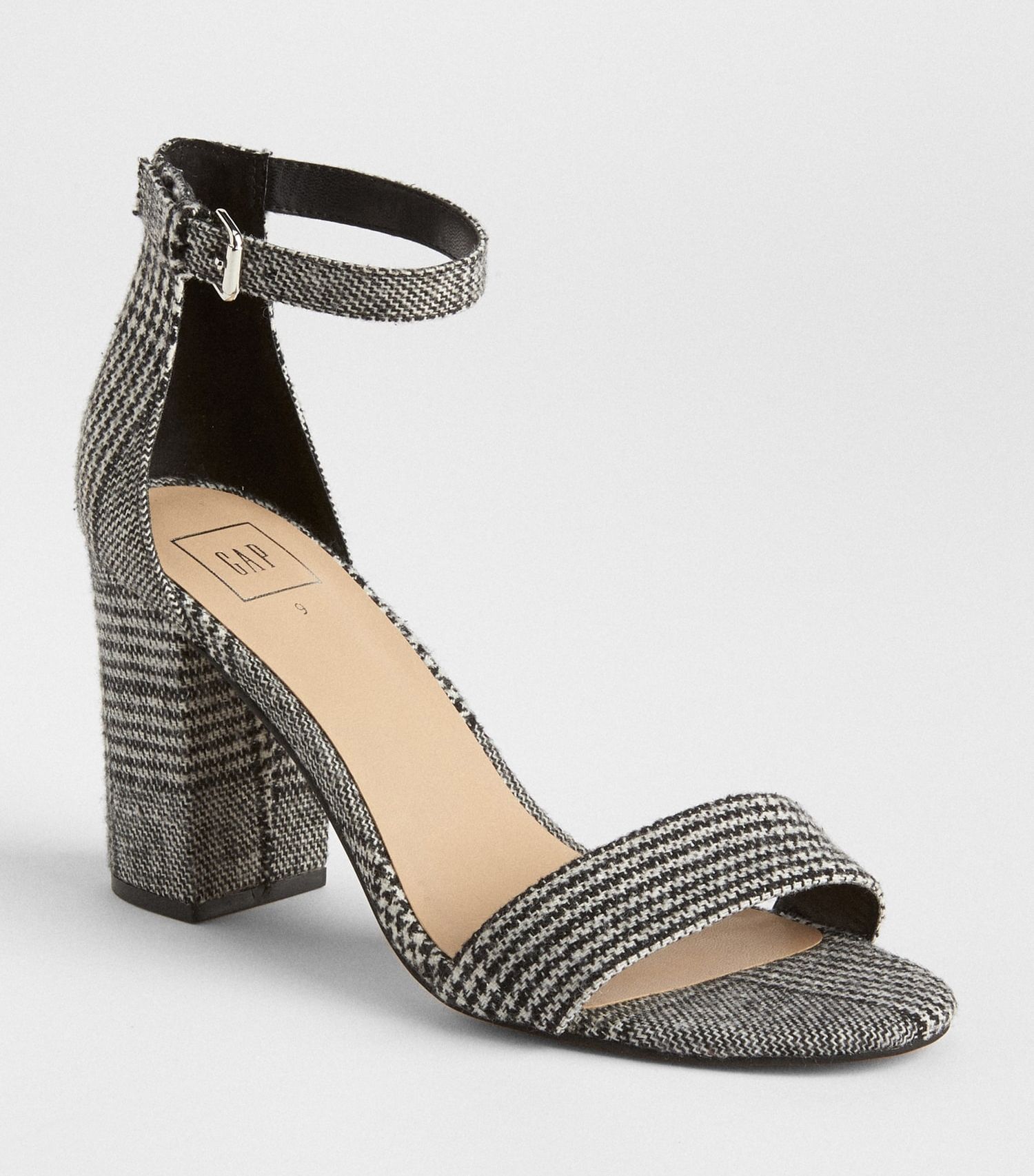 The Chicest Plaid Shoes for Fall | Who What Wear