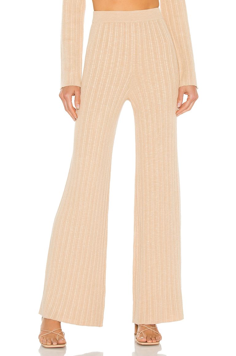 13 Knit-Set Outfits That Are Perfect for Travel | Who What Wear