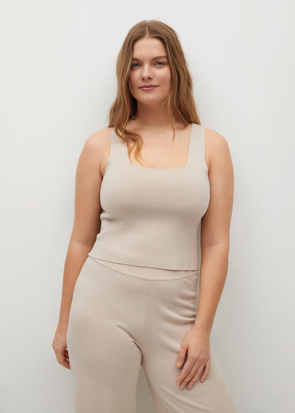 13 Knit-Set Outfits That Are Perfect for Travel | Who What Wear