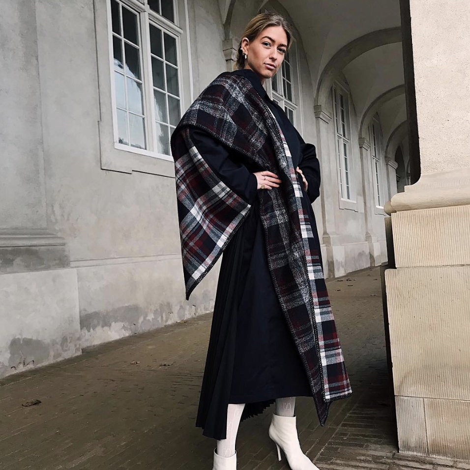 These Fall Scarves Will Complete All Your Outfits | Who What Wear