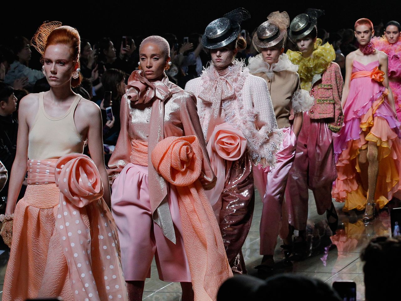 The 5 Things to know About Marc Jacobs's S/S 19 Show | Who What Wear