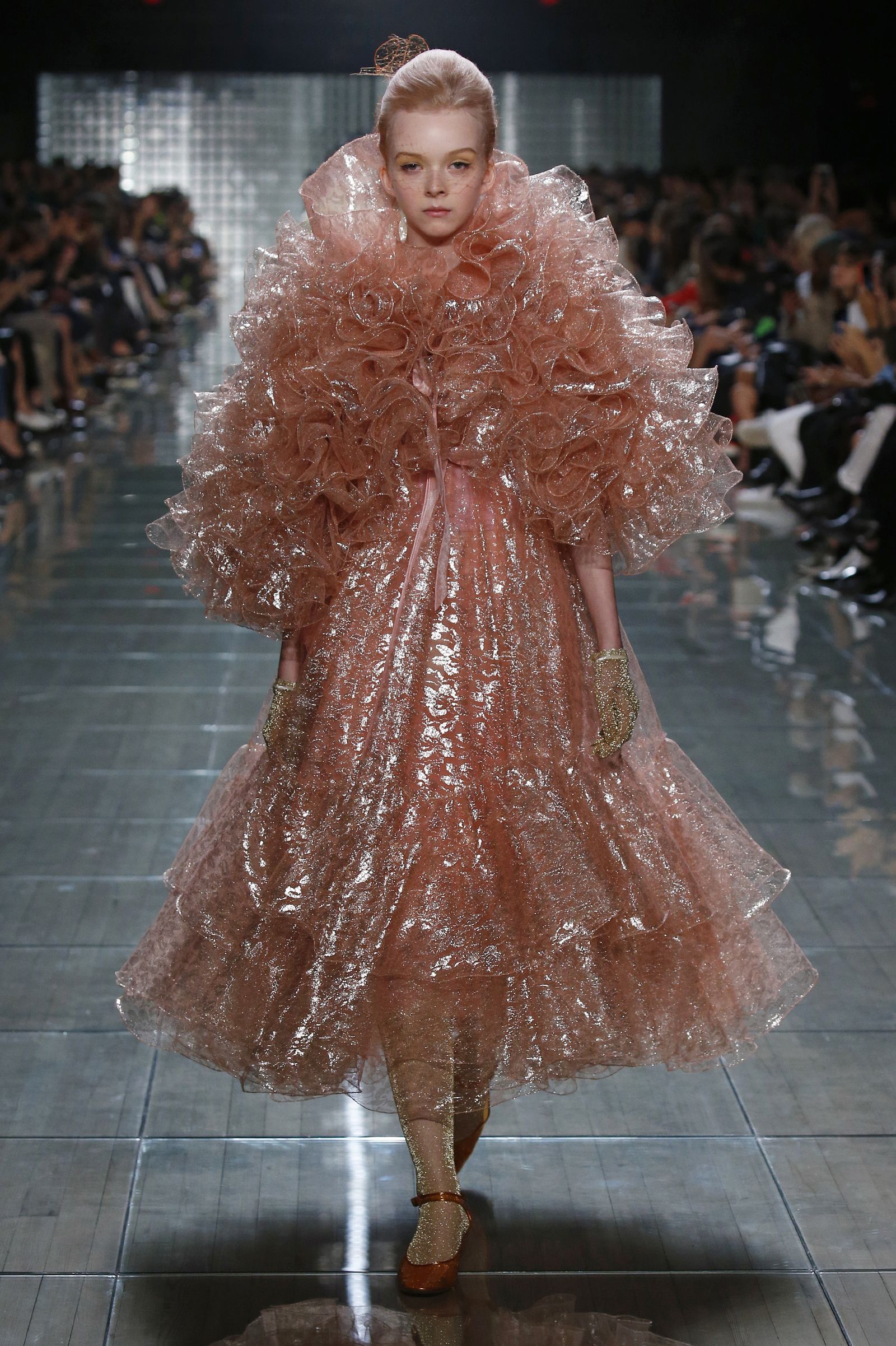 The 5 Things to know About Marc Jacobs's S/S 19 Show | Who What Wear