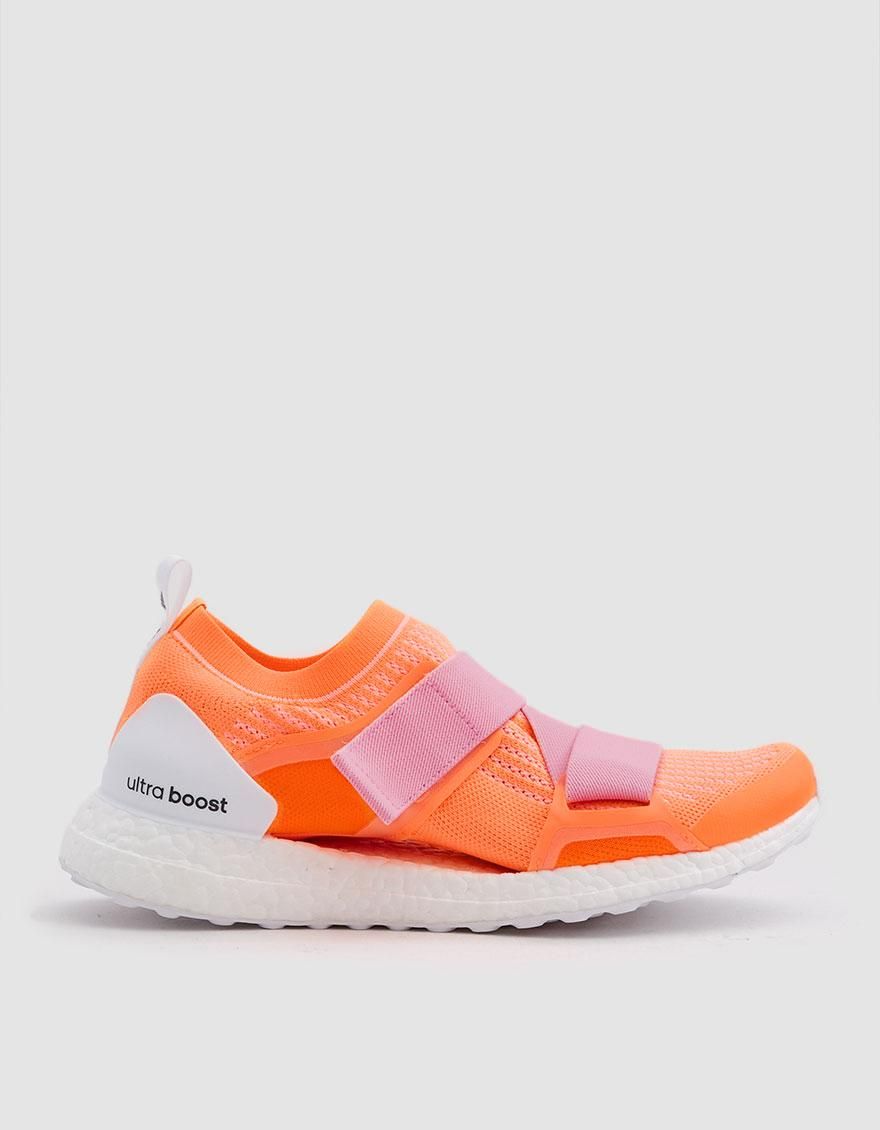 The Neon Sneaker Trend Is Happening | Who What Wear