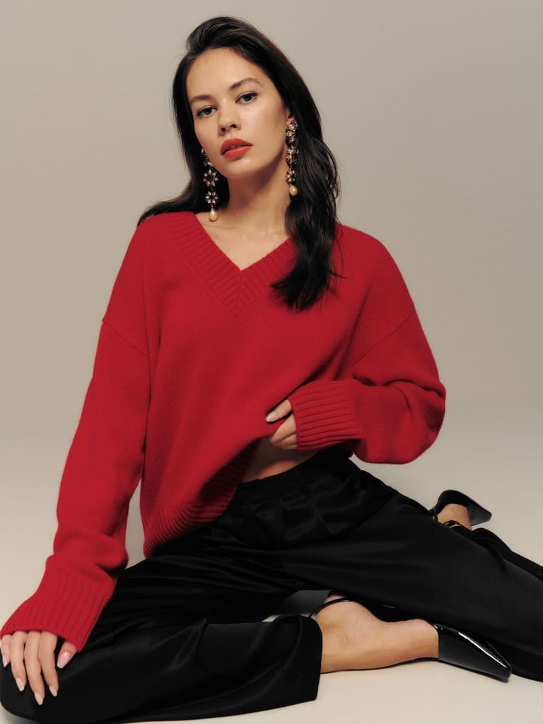 7 Jeans-and-Jumper Outfits You Can Wear This Winter | Who What Wear