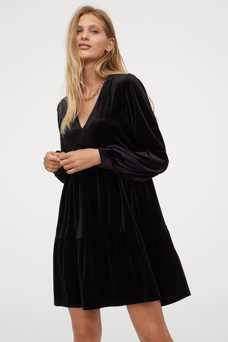 The 25 Velvet Holiday Dresses We're Already Buying | Who What Wear