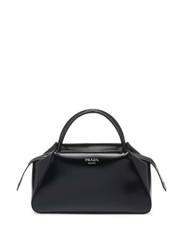The Coolest Structured Classic Handbags Right Now | Who What Wear