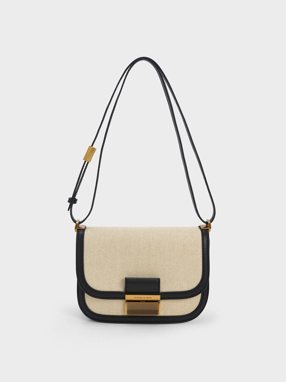 The Coolest Structured Classic Handbags Right Now | Who What Wear