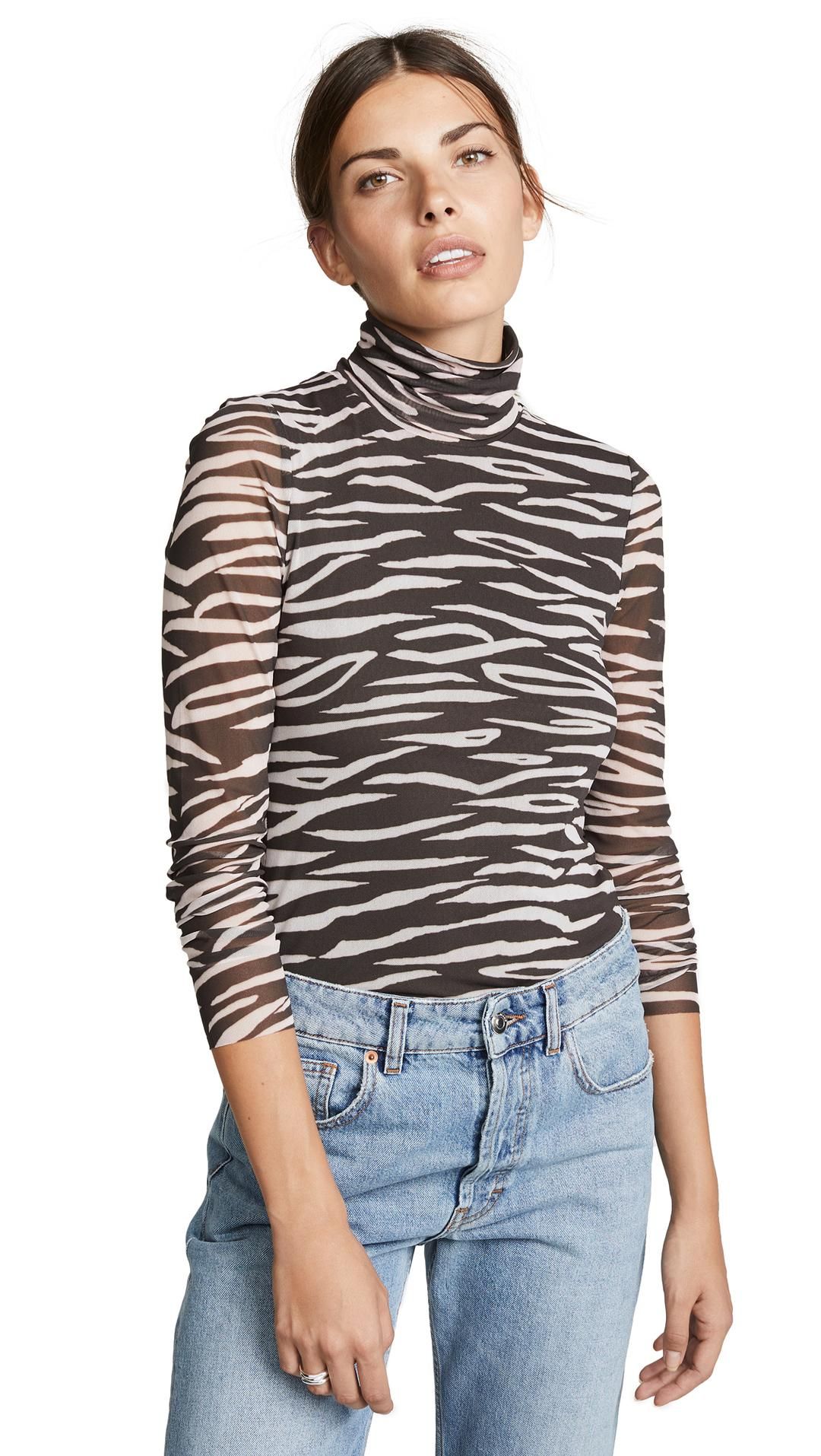 The Printed Turtlenecks Fashion Girls Are Stocking Up On | Who What Wear