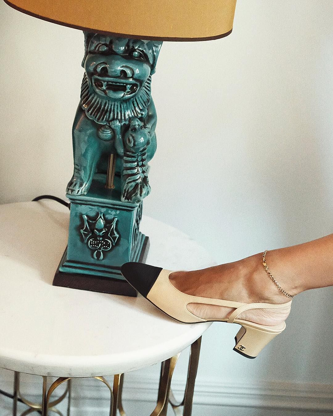 The Worst Shoes to Wear to the Office | Who What Wear