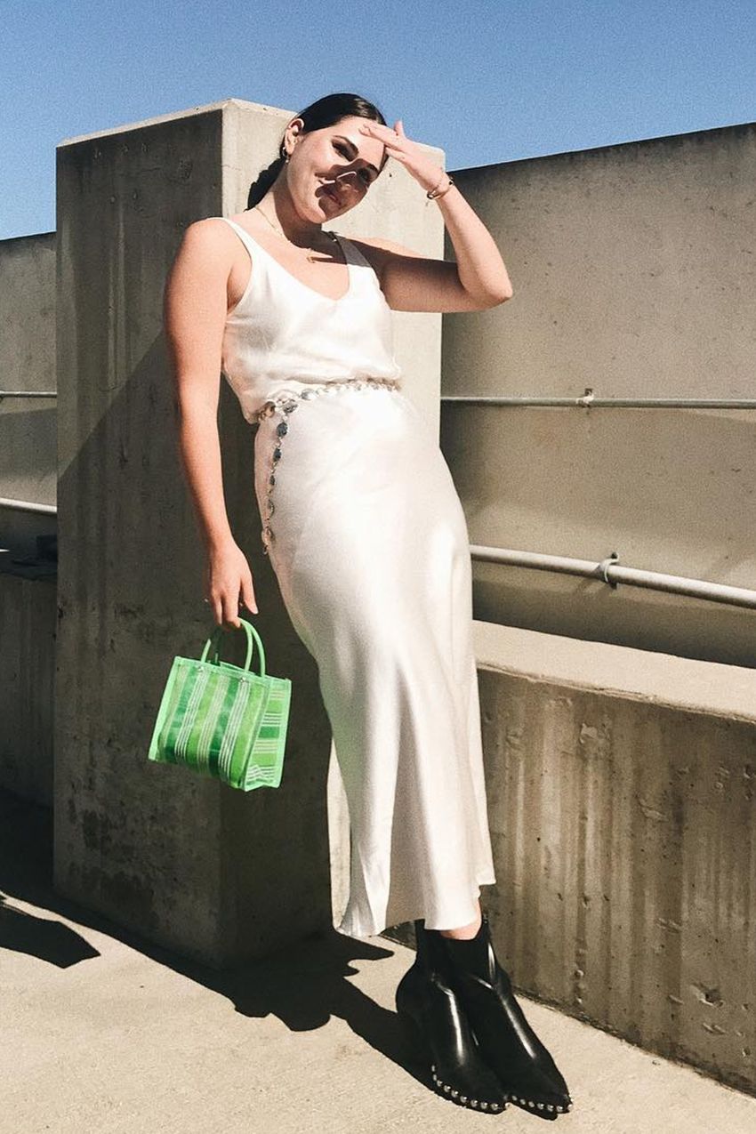 The Slip Dress–and–Chain Belt Outfits Editors Love | Who What Wear