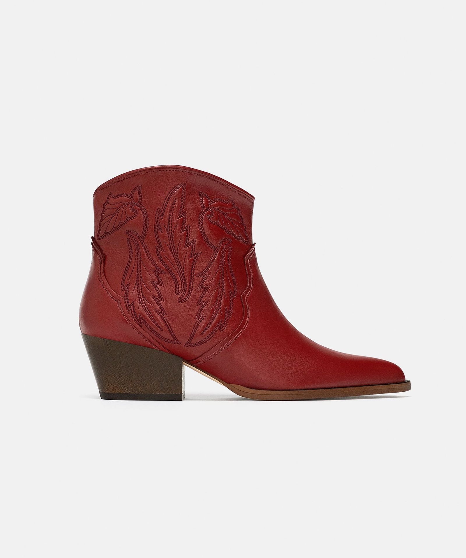 Shop the Fall Boot Trends NYC Girls Are Wearing | Who What Wear