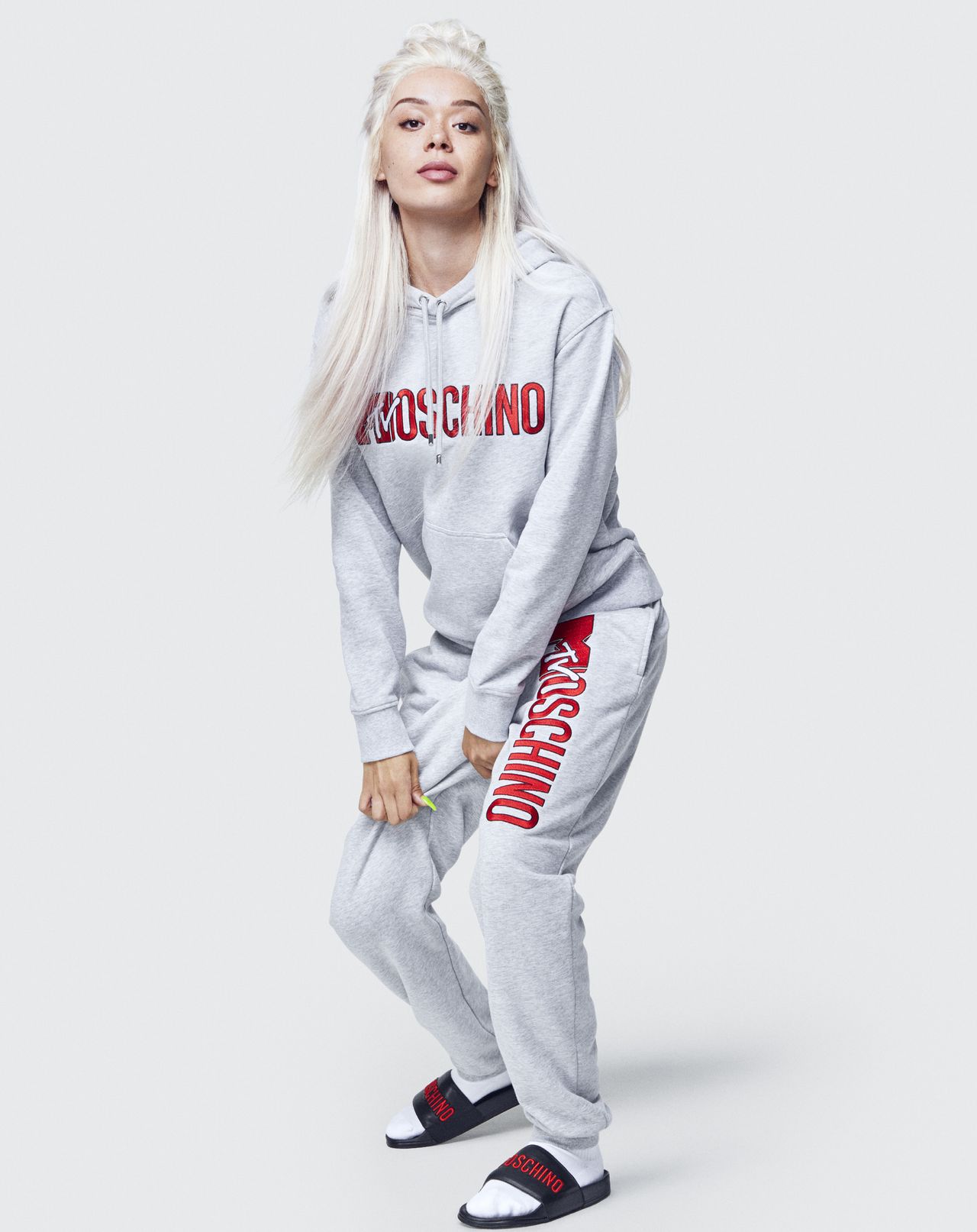 See the H&M x Moschino Collaboration Images | Who What Wear