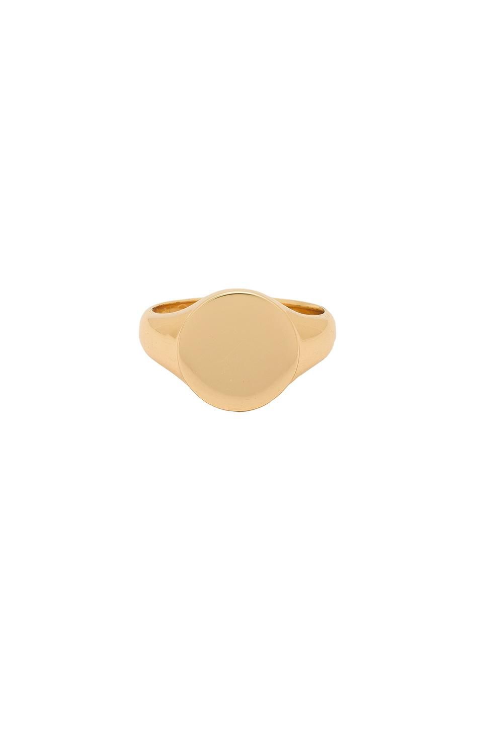 20 Classic Signet Rings You Won't Want to Take Off | Who What Wear