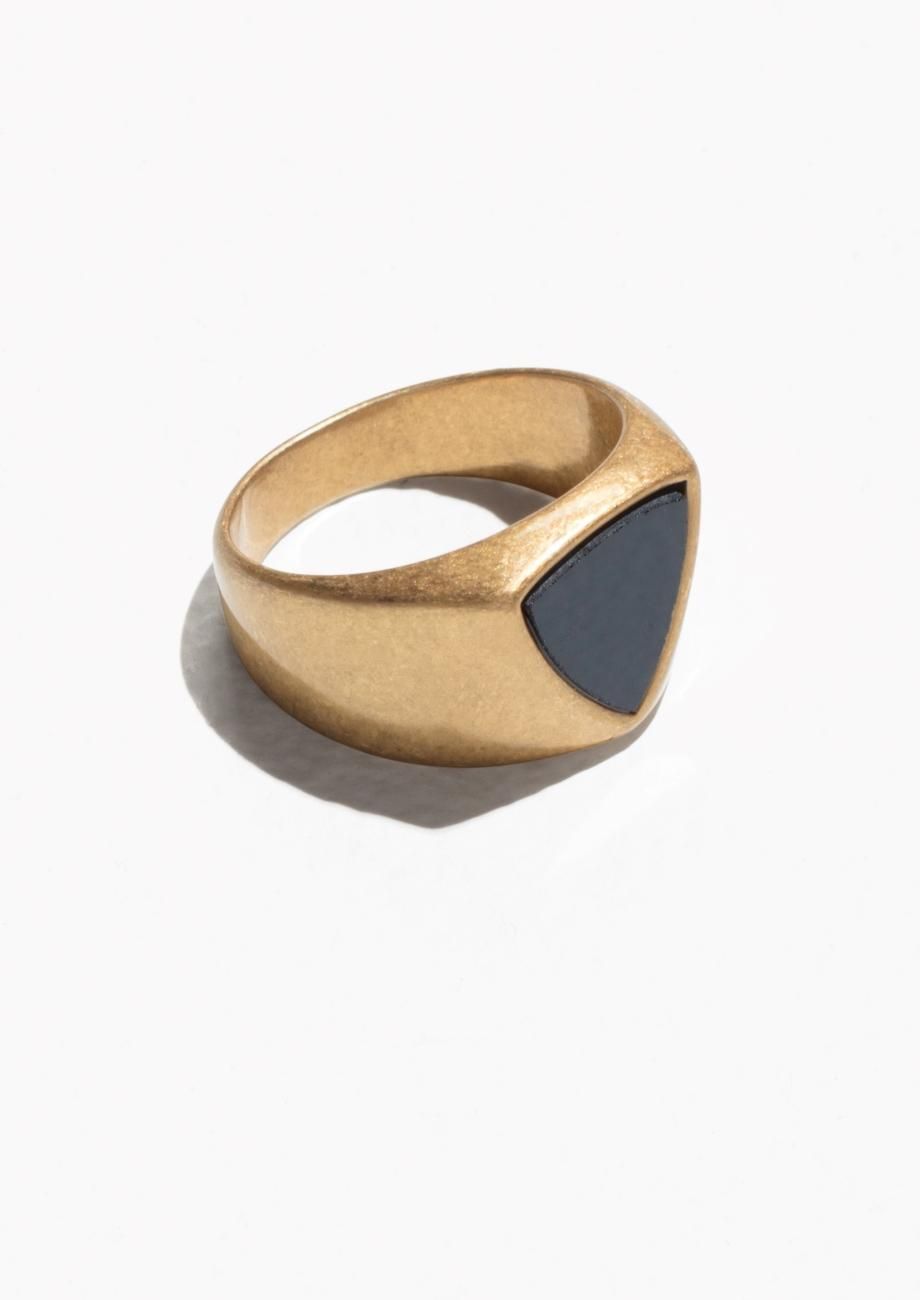 20 Classic Signet Rings You Won't Want to Take Off | Who What Wear