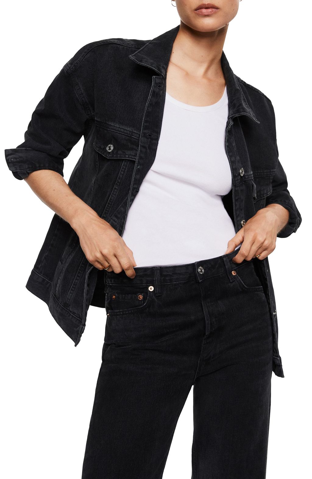 9 Black-Denim-Jacket Outfits for Fall | Who What Wear