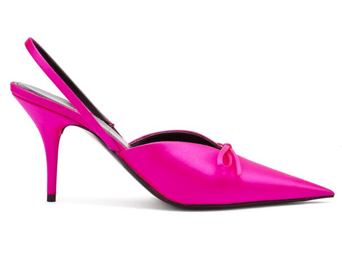 The Power Uniforms of Fashion Women—From Carine to Anna | Who What Wear