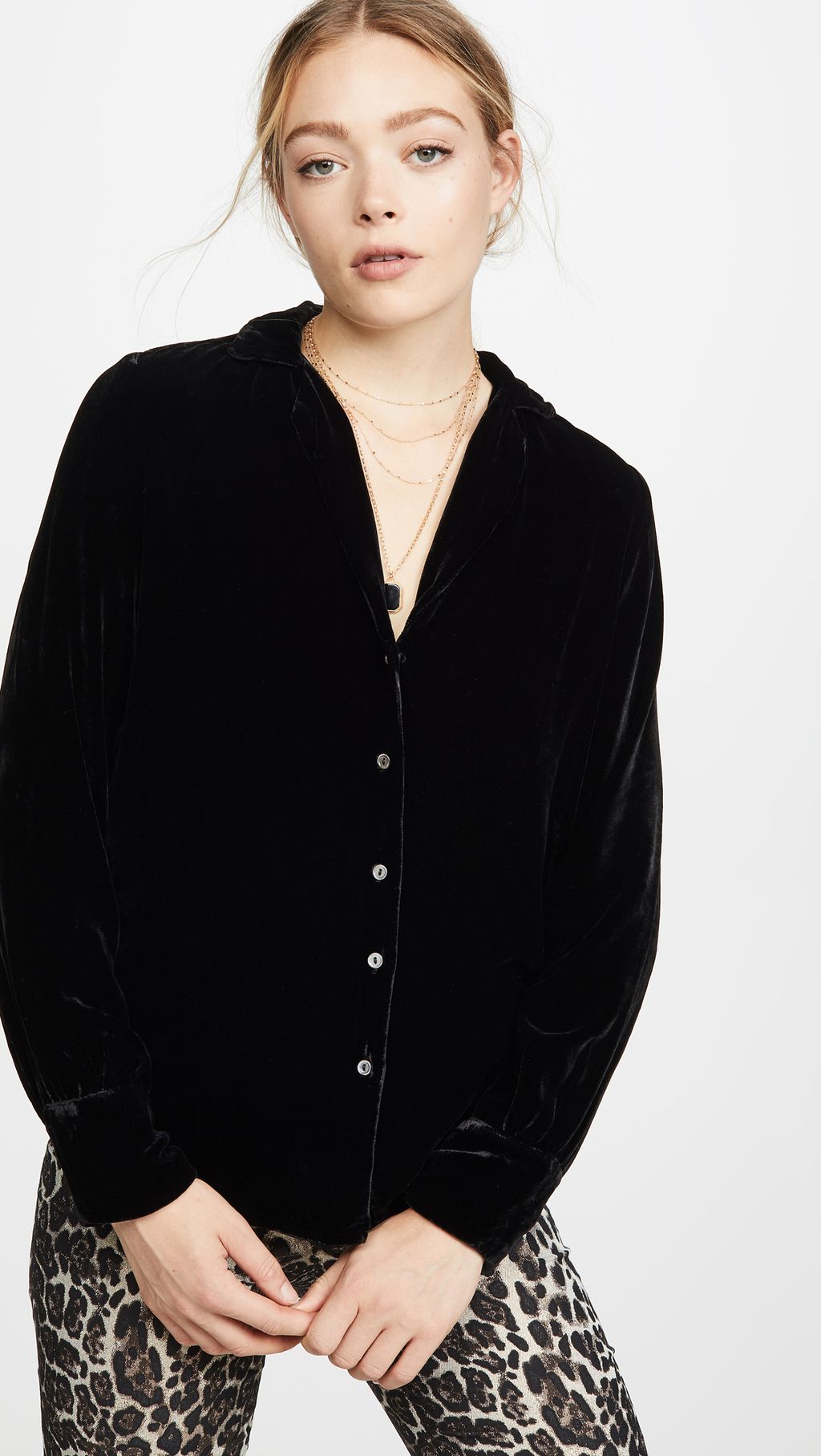 19 Velvet Holiday Tops to Wear With Jeans | Who What Wear