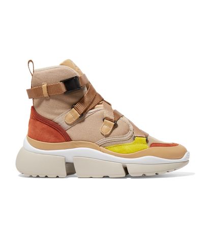 The Winter Sneaker Trend to Know | Who What Wear