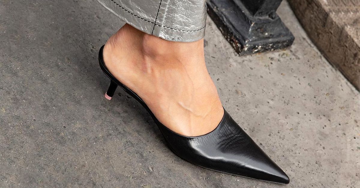 Shop Fall Mules to Wear With Your Jeans All Season Long | Who What Wear