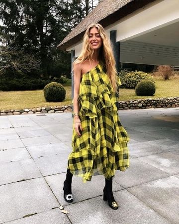 How to Wear a Checkered Dress: 14 Outfit Ideas | Who What Wear