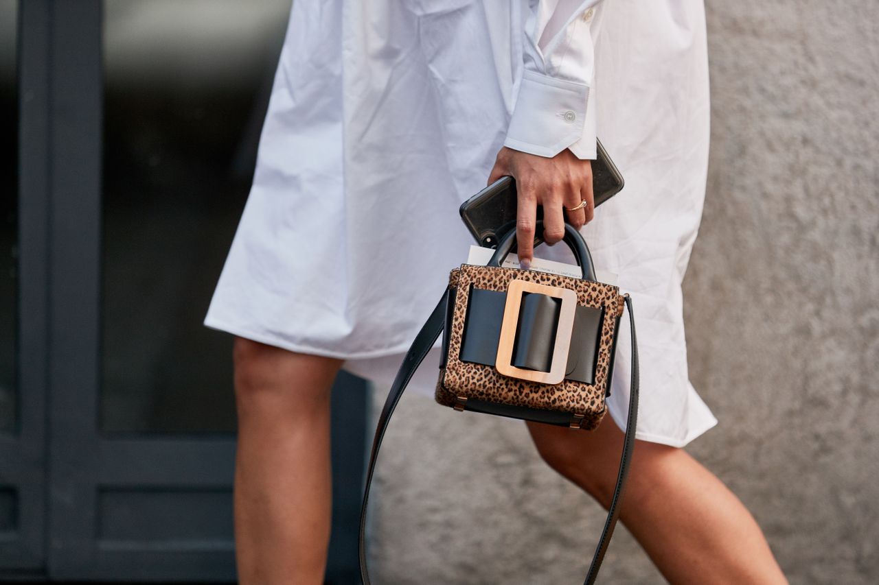 Now Presenting, 17 Leopard-Print Bags for Fall | Who What Wear