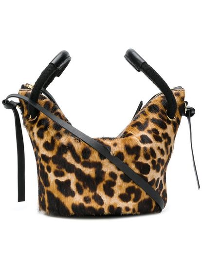 Now Presenting, 17 Leopard-Print Bags for Fall | Who What Wear