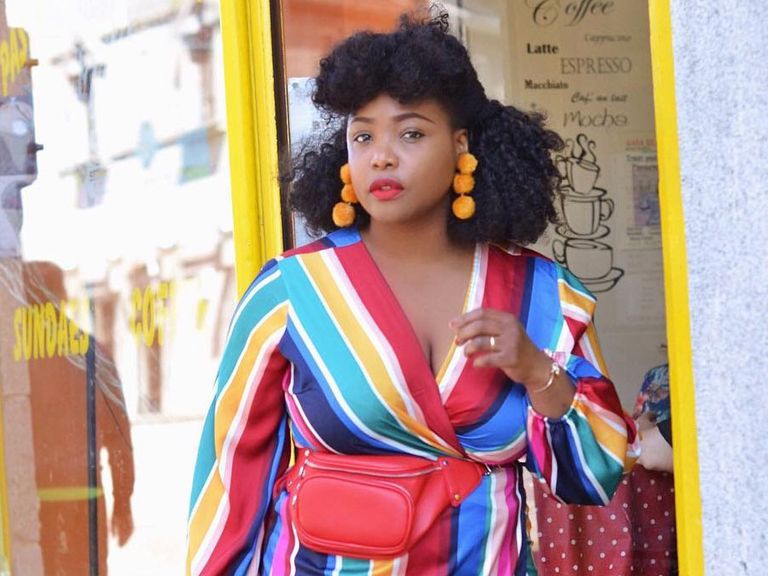 How to Wash Colored Clothes, in 5 Easy Steps | Who What Wear